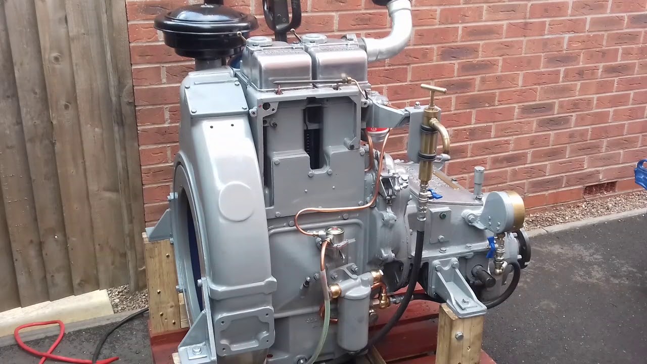 Rebuilt Lister HA2 marine Diesel engine 1960 hot idle - YouTube