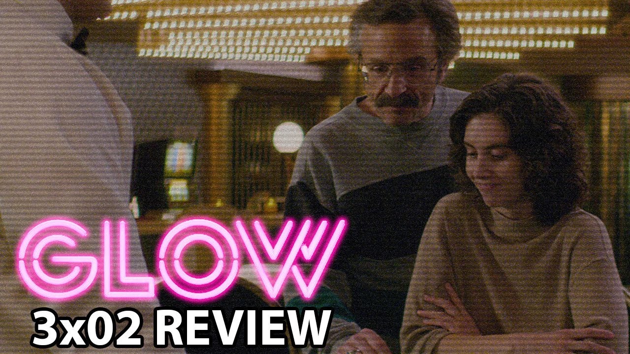GLOW Season 3 Episode 2 'Hot Tub Club' Review - YouTube