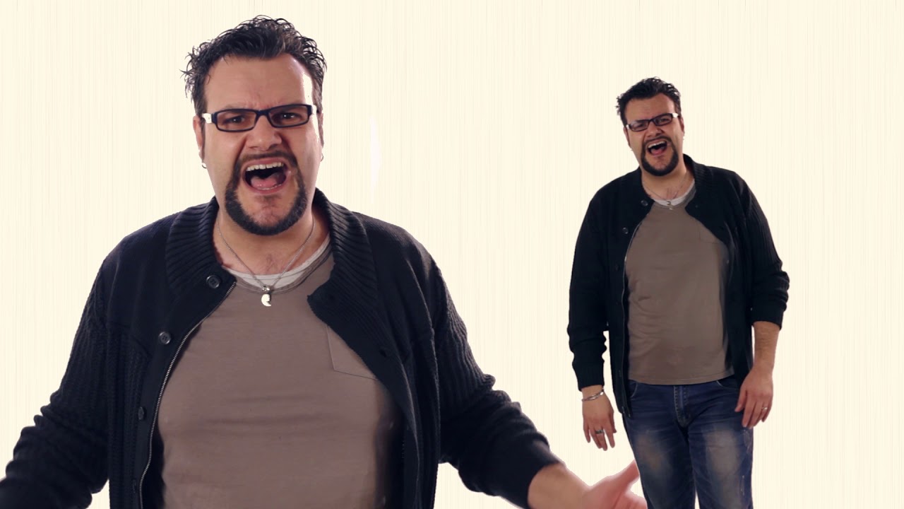 LE TUE PAROLE VOLANO - Enzo Costa - YouTube