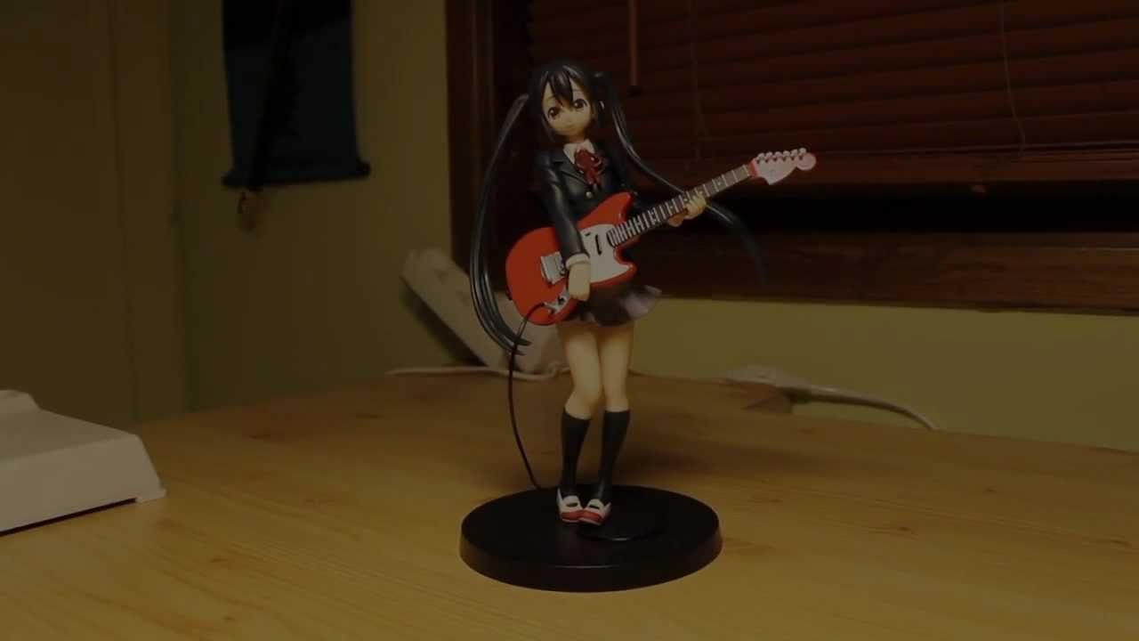 K-ON! - Azusa Nakano SQ Figure Review - YouTube