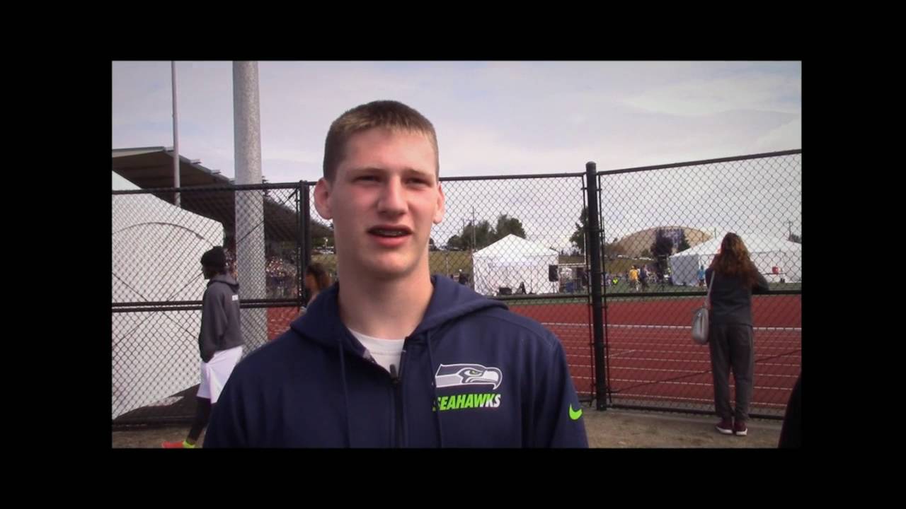 Trey Knight 13-14 Shot Put Record - YouTube