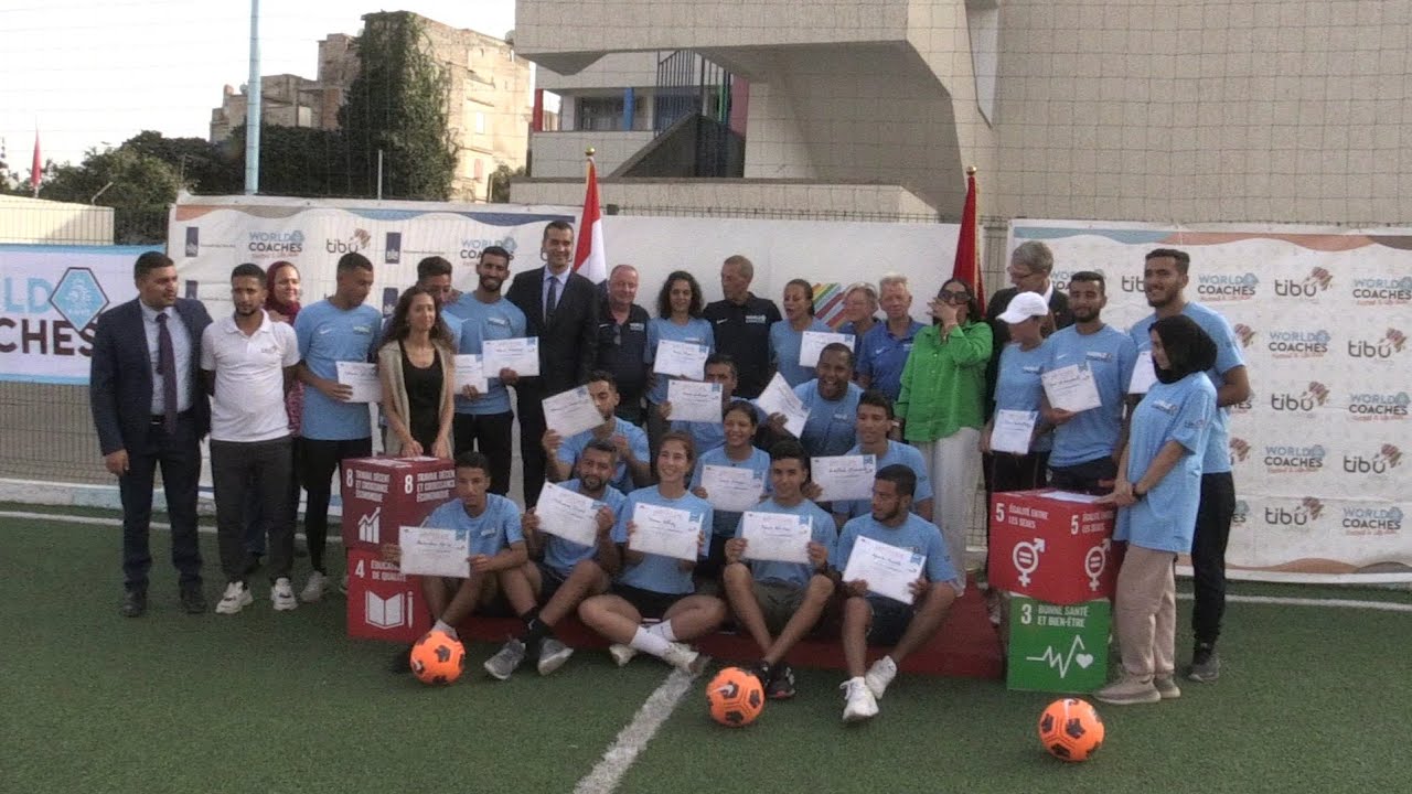 تسليم الشهادات لخريجي برنامج «Shiraka WorldCoaches» بالدار البيضاء ...