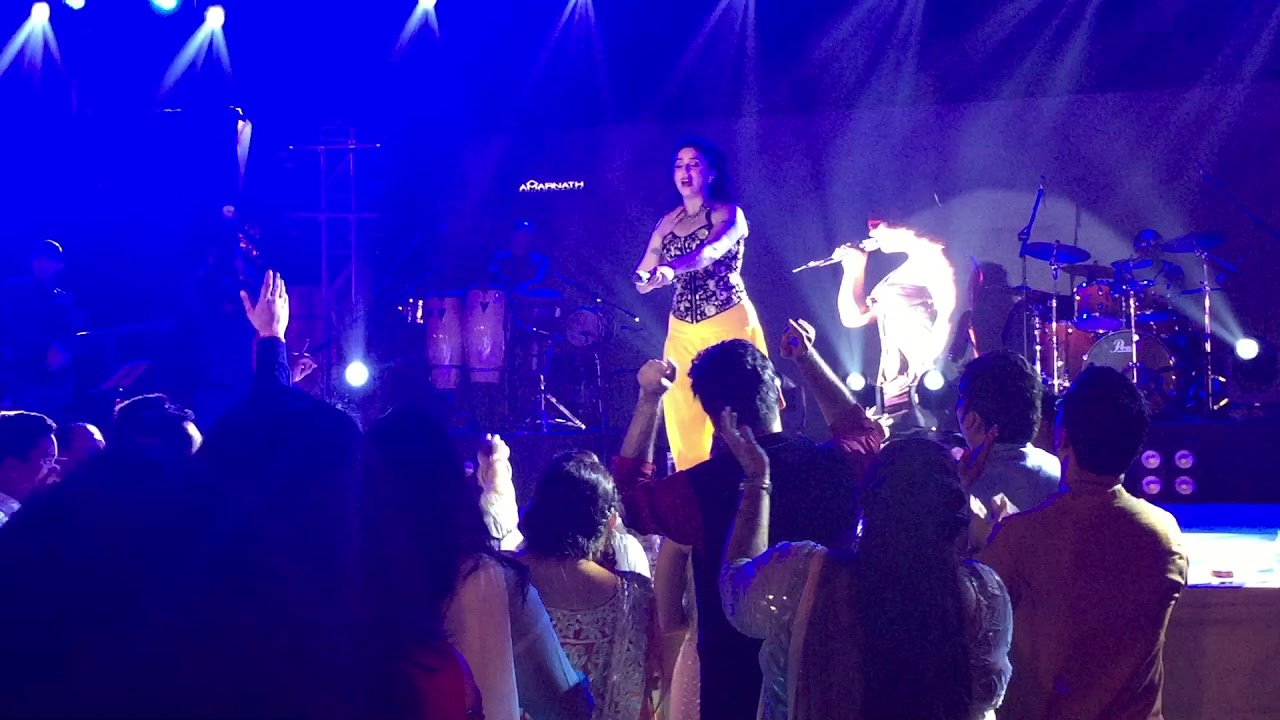 Neha Bhasin Live | Jag Ghoomeya | Mumbai Dec 2017 - YouTube