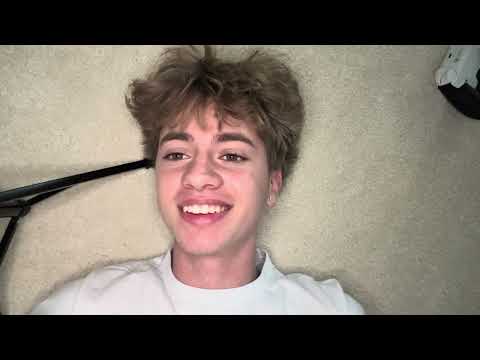 ASMR: Laying down to give you the best tingles