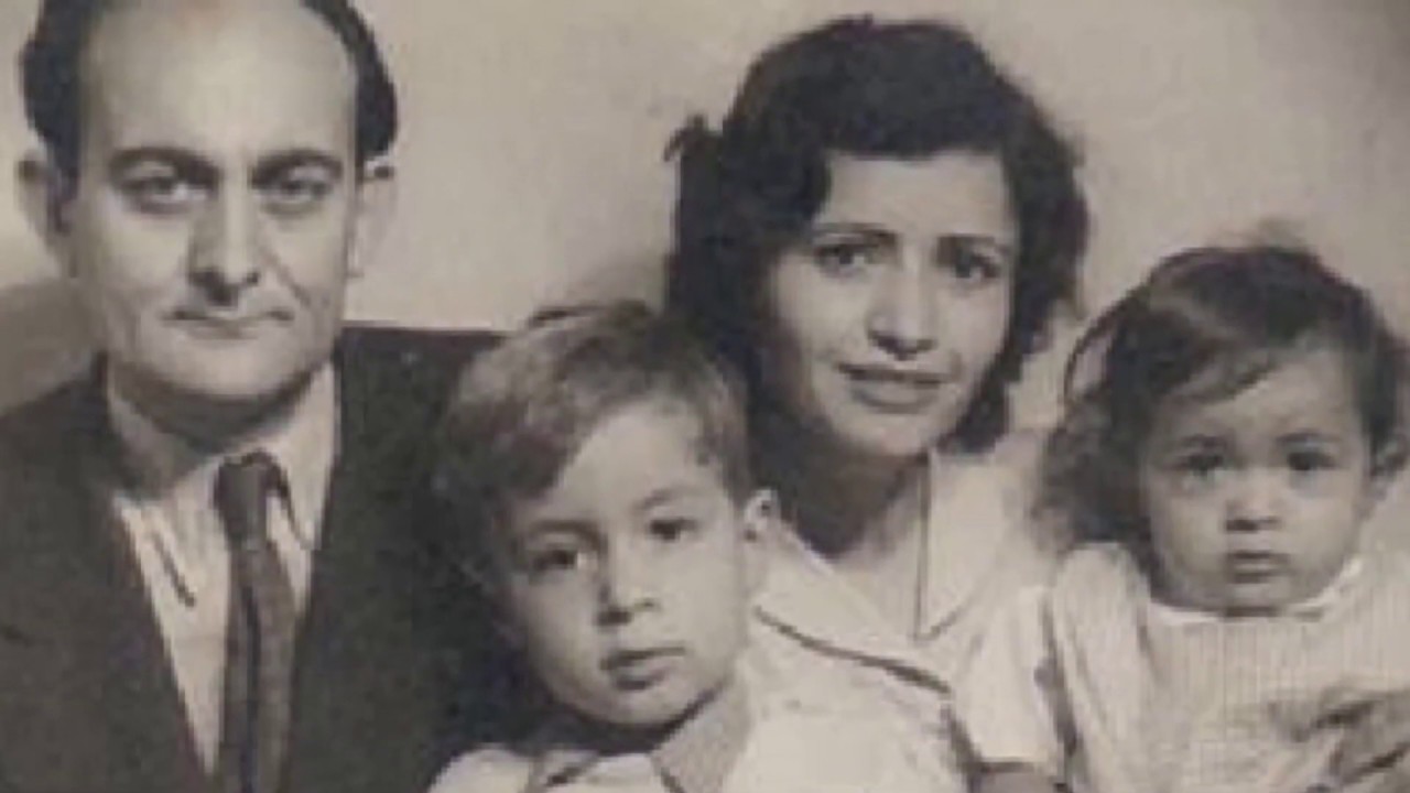 Zülfü Livaneli - Devrimci Türküsü Nurhak (Sinan Cemgil) - YouTube