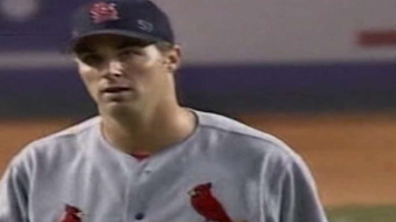 2002 NLDS Gm1: Matt Morris tosses 7 strong innings - YouTube