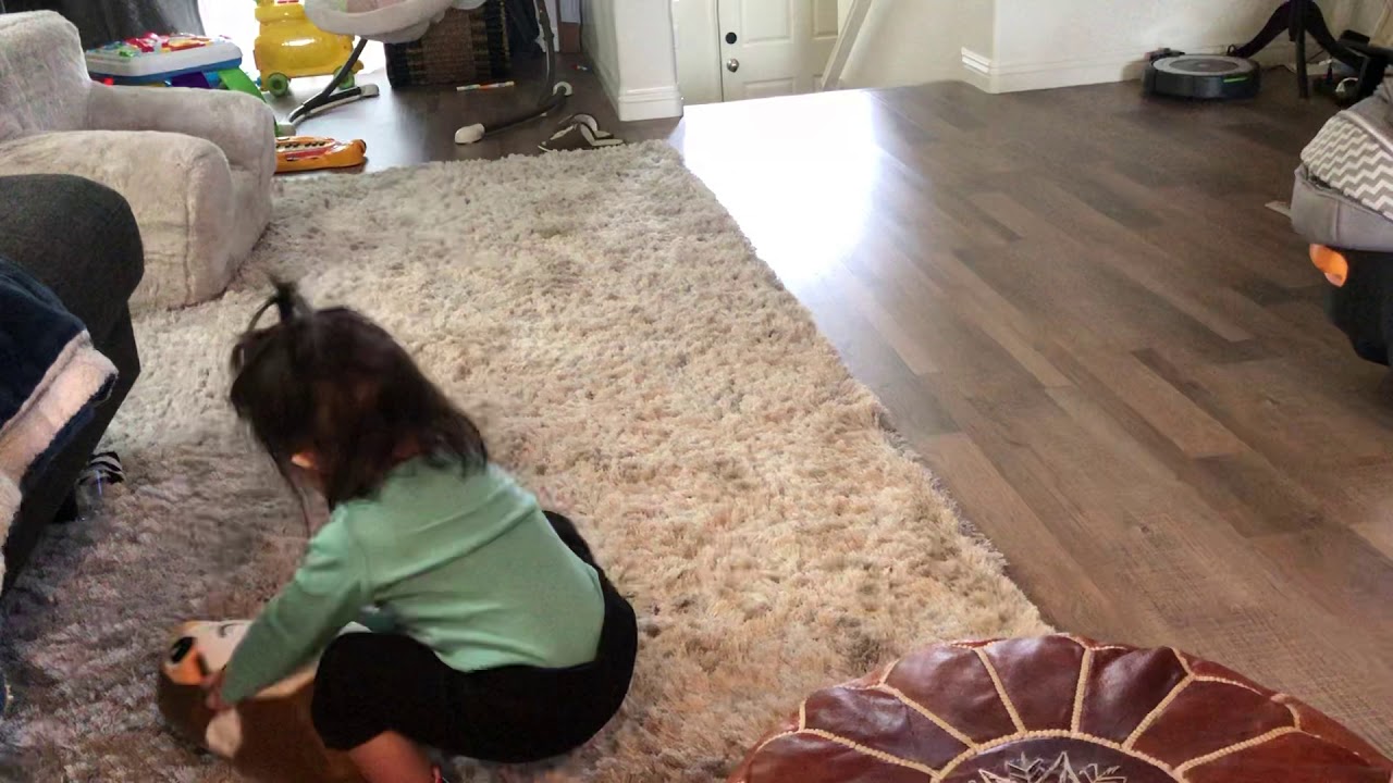 Clem Dancing with Porg - YouTube