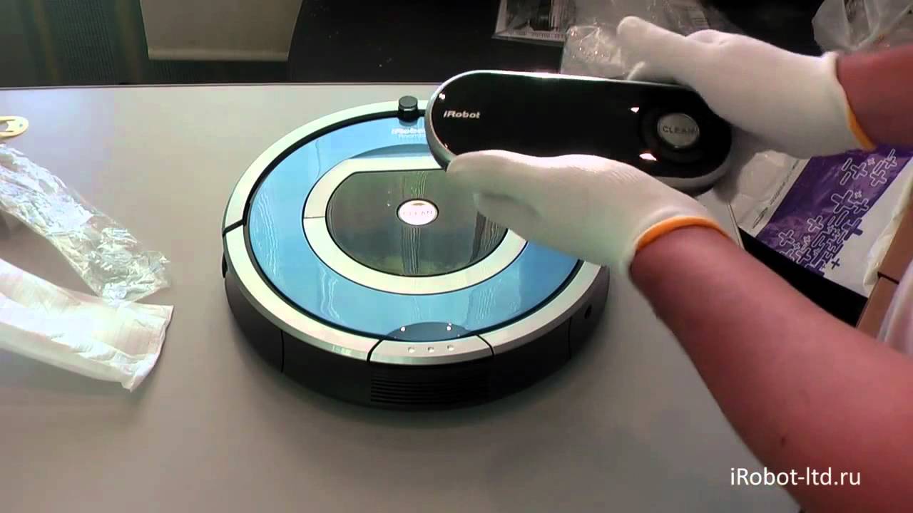 iRobot Roomba 790 - YouTube