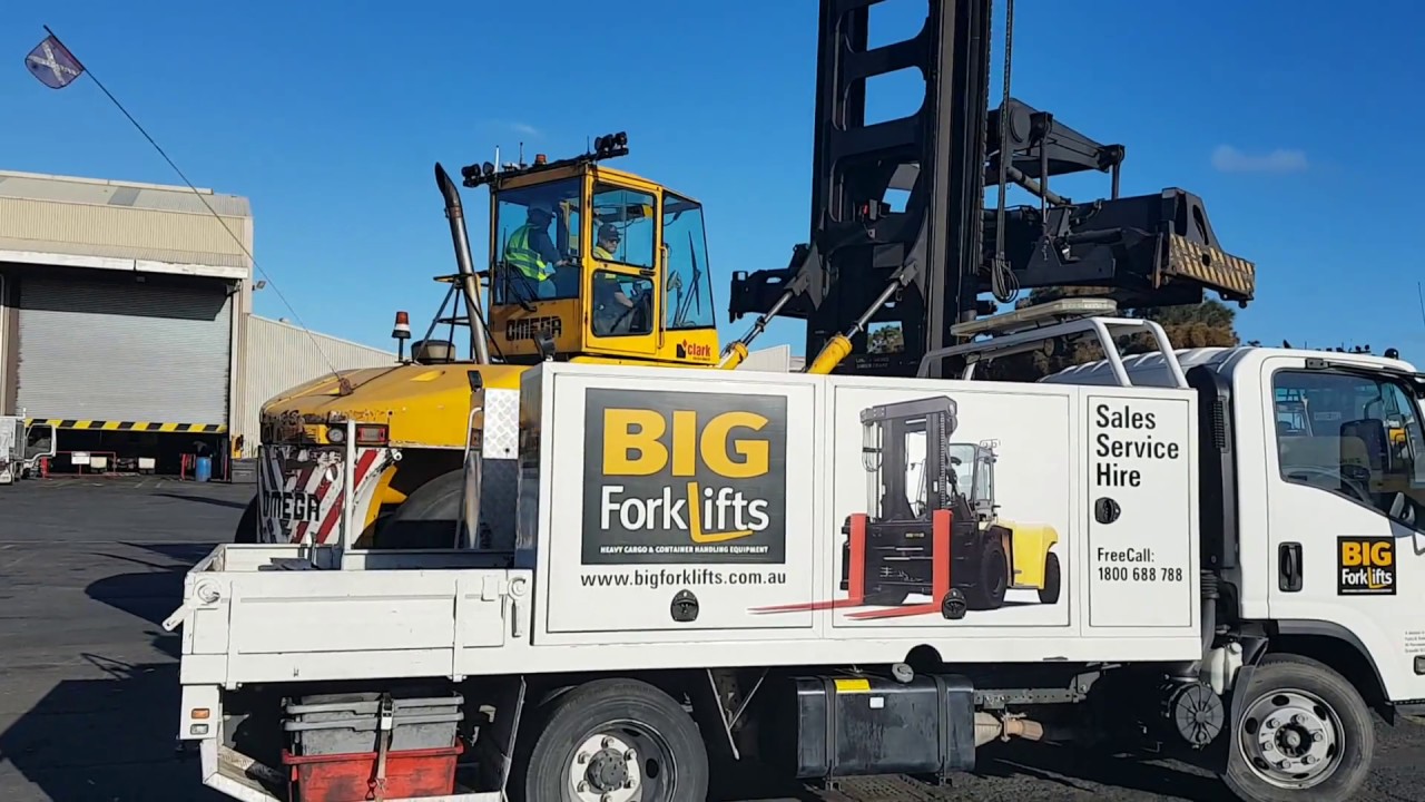 Omega 54E DCH Forklift - YouTube