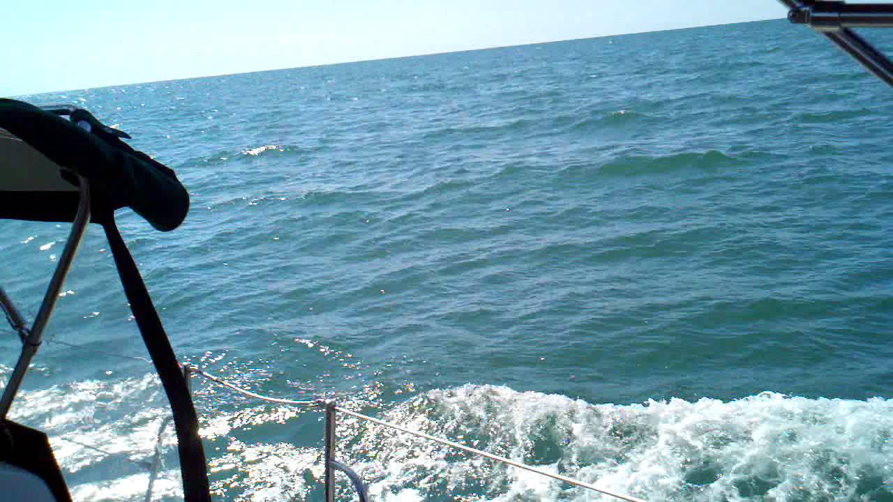 Sailing to Cape Lookout Bight - YouTube