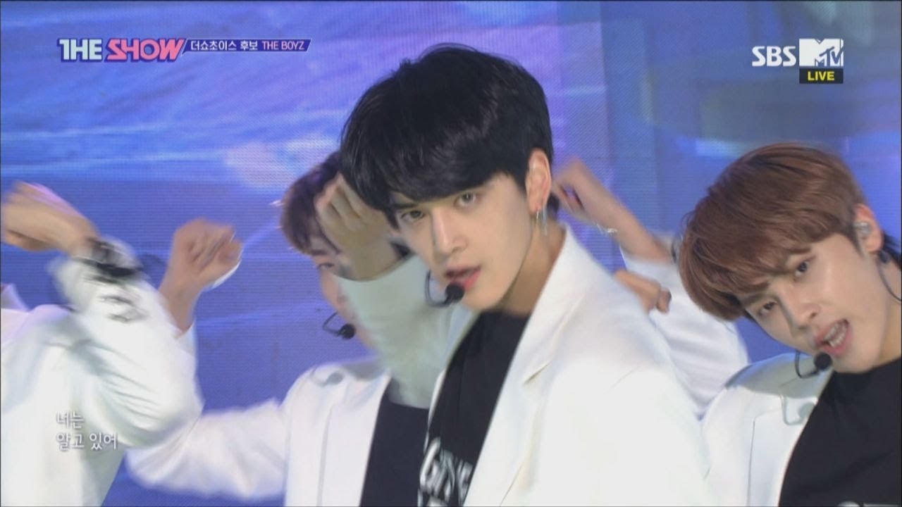 THE BOYZ, Right Here [THE SHOW 180911] - YouTube