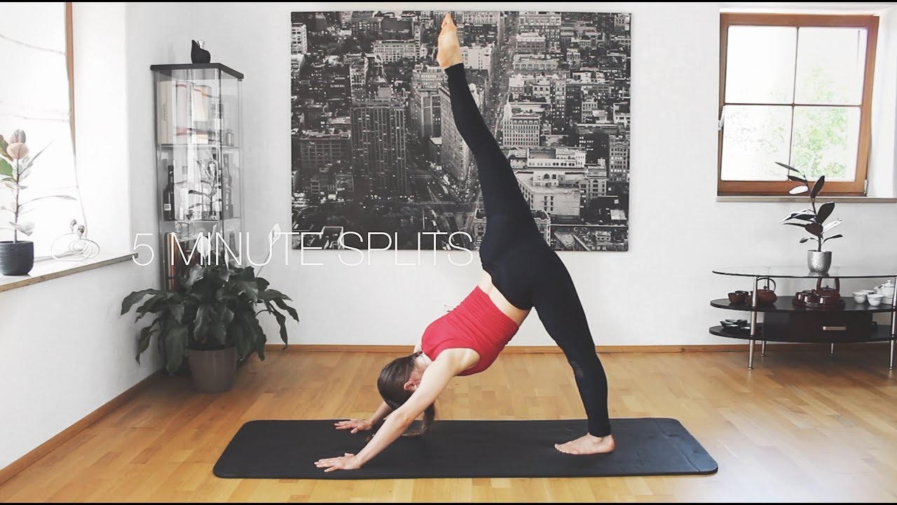 5 Minute Splits Few Easy Steps To Increase Flexibility - YouTube