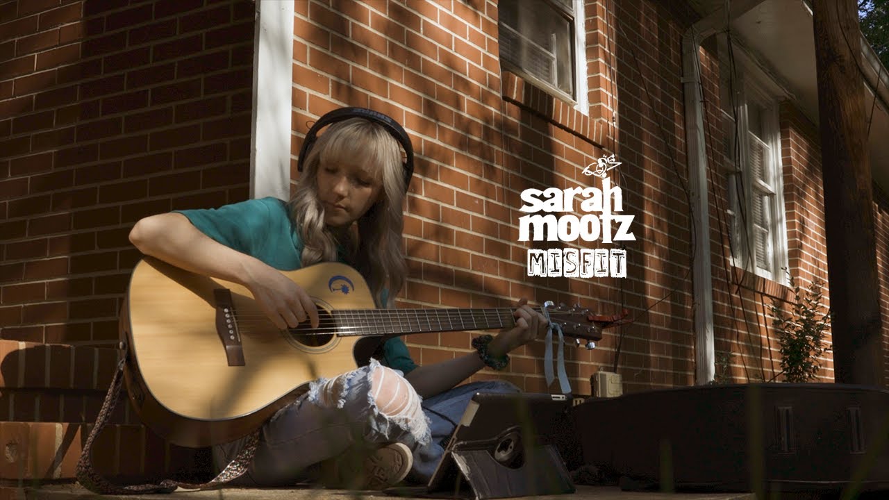 Sarah Mootz - Misfit (Official Video) - YouTube