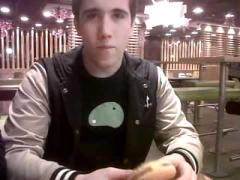 CALLUM MASON EATS BURGER IN 5 SECONDS - YouTube