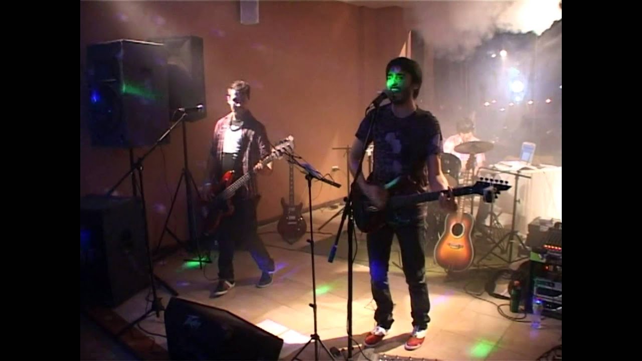 Tan Lejos - Cover de NTVG por Me Gusta Carmela - MGC Liverpool - YouTube