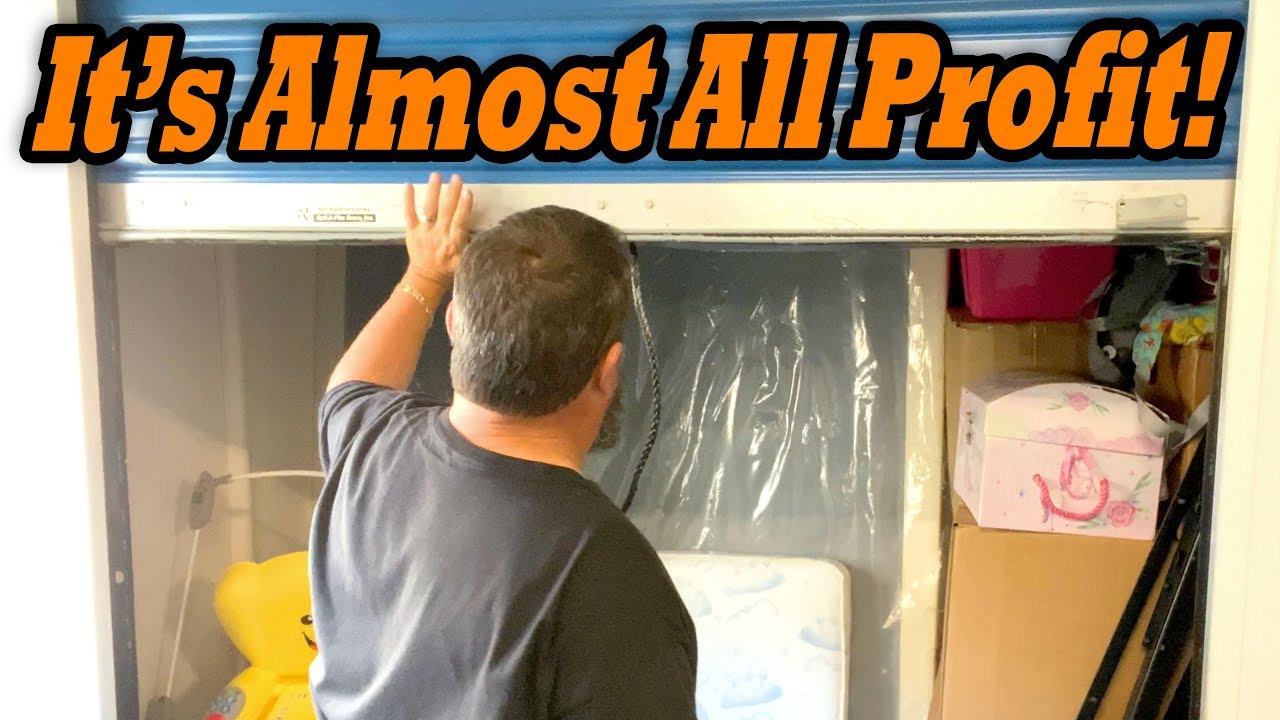 Paid $25 for this locker at the abandoned storage unit auction and it's ...