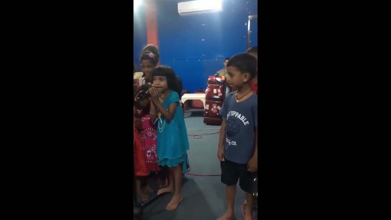 Aksha Chamudi - Derana Little Star season 9 Best singer - YouTube