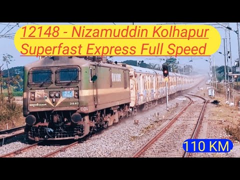 Nizamuddin Kolhapur Superfast Express 🚊12148 Train 🚃 @IndianTrainGyan ...