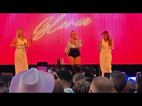 Claire Richards - Gloria (live 2025) 4K