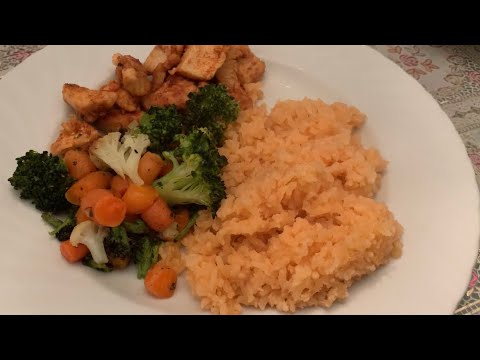 HOW I MAKE THIS BOMB DISH | COOK WITH ME - YouTube