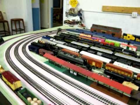 Large (O Gauge) Model Railroad Layout Walk About at WRMRRM - YouTube