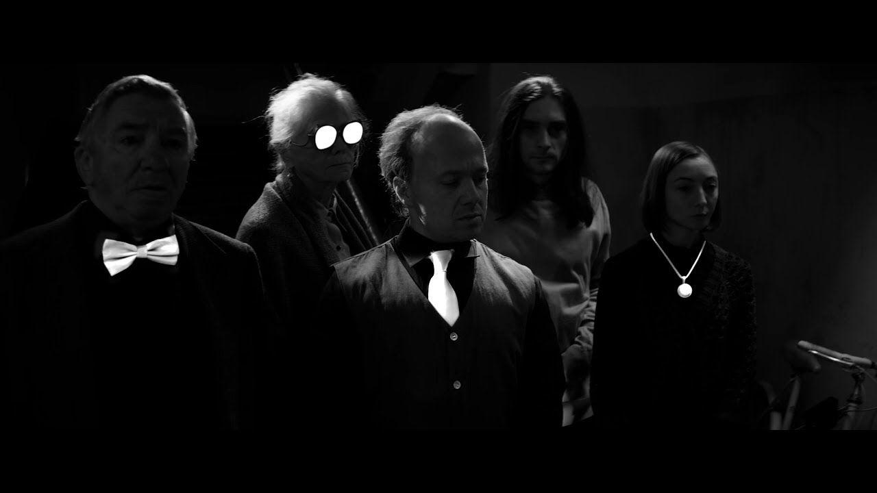 비홀더 오피셜 숏 필름(beholder official short film) - YouTube