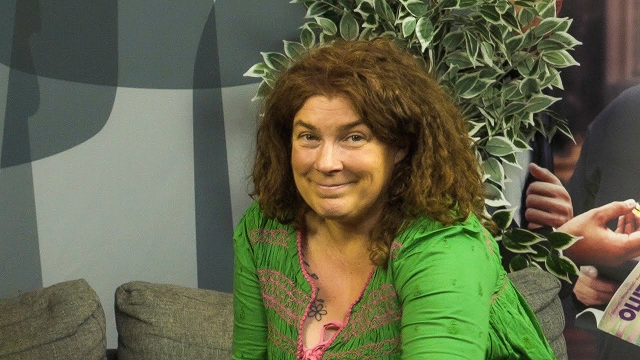 Olutliiton Aniko Lehtinen haastattelussa - YouTube