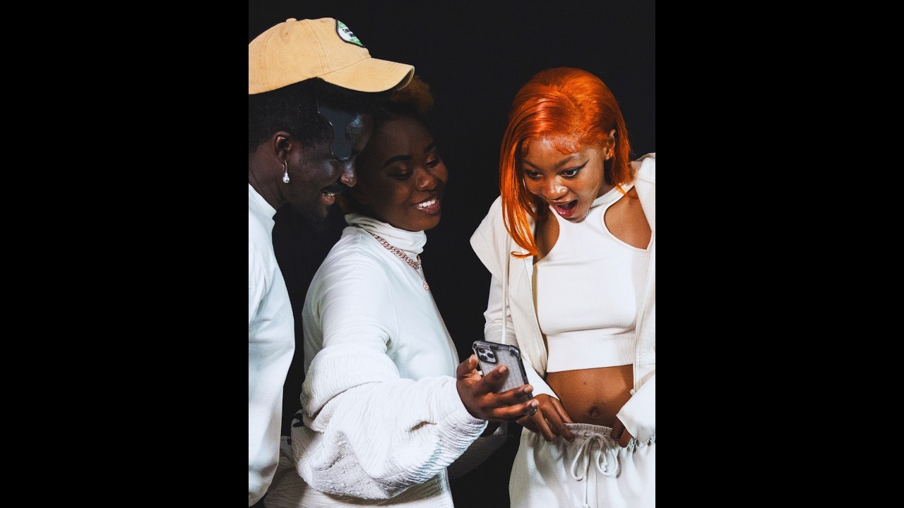 Indigo Stella - Kolo x2 ft Scumie (Official Visualiser) - YouTube