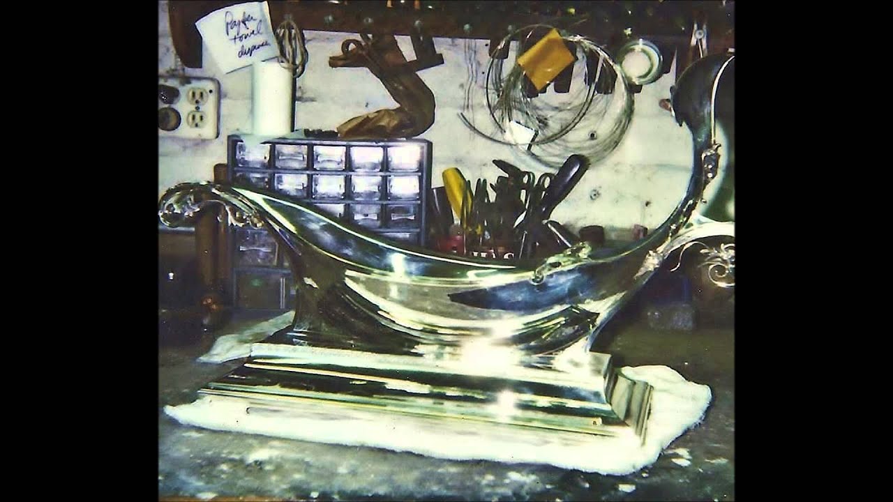 Art of SKUTZ -The Silversmith "Playing With Fire" - YouTube