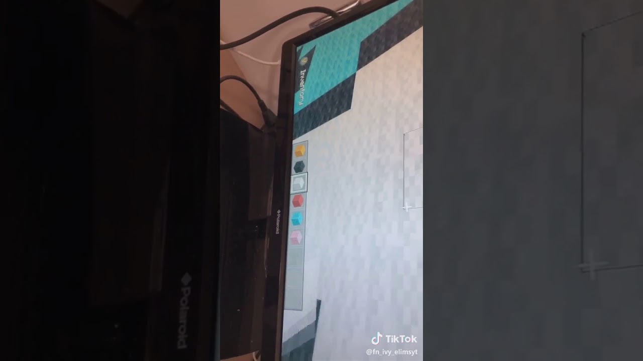 Falling Donald duck - YouTube