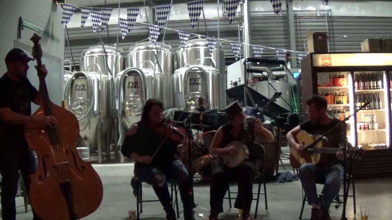 Tokosha "Old Molly Hare" - YouTube