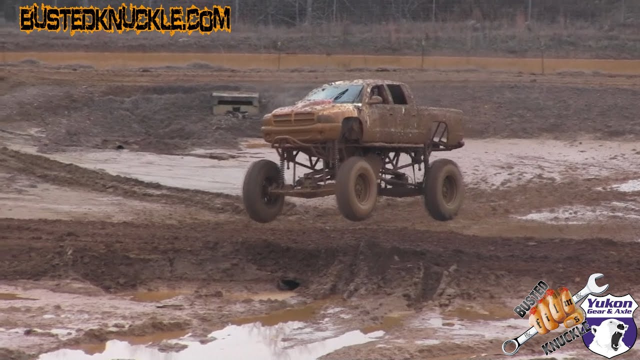 MUD STICK MEGA TRUCK FREESTYLE - YouTube