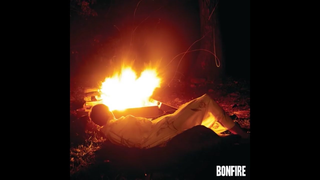 Bonfire song - YouTube