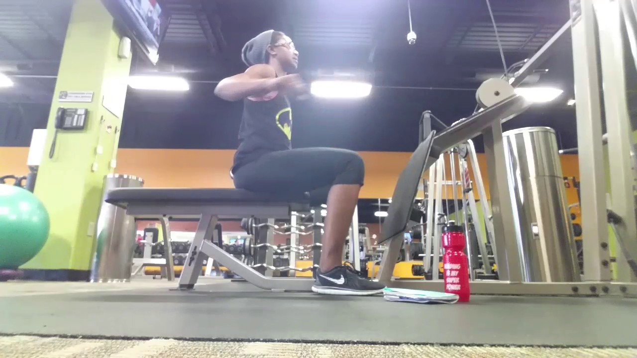 SEATED LOW ROW| BACK GAINS - YouTube