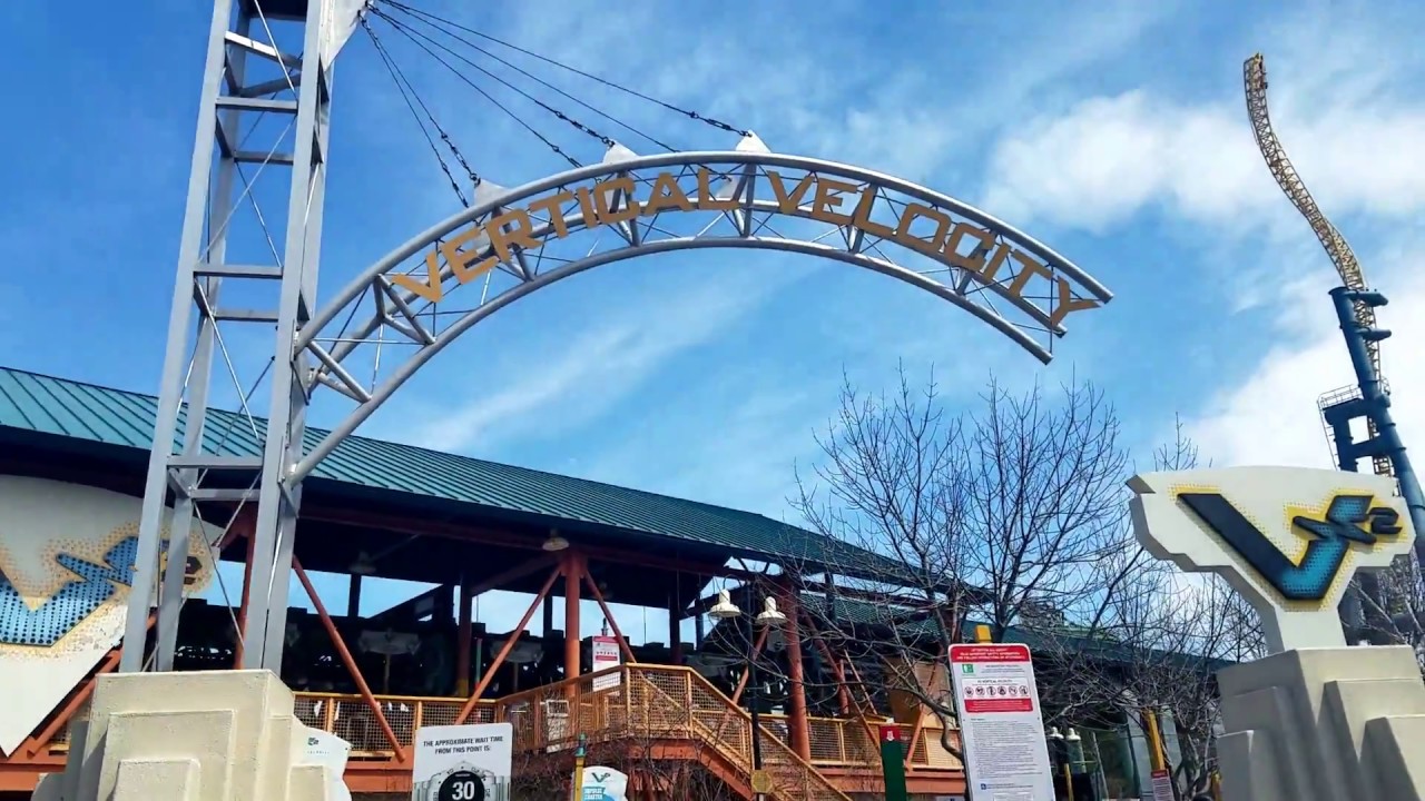 V2-VERTICAL VELOCITY TWISTED COASTER SIX FLAGS GREAT AMERICA 4/22/18 ...