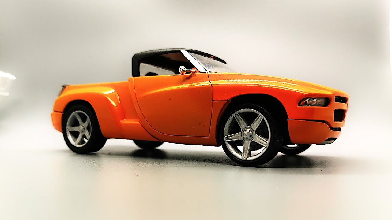 Building a 90s Hot Rod Show Truck: The Dodge Sidewinder by Revell - YouTube