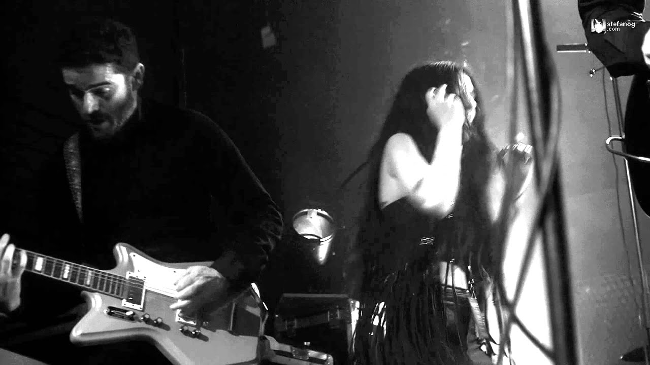 la Semaine du Rock / AGITATE LIPS - EASTER SONG - YouTube
