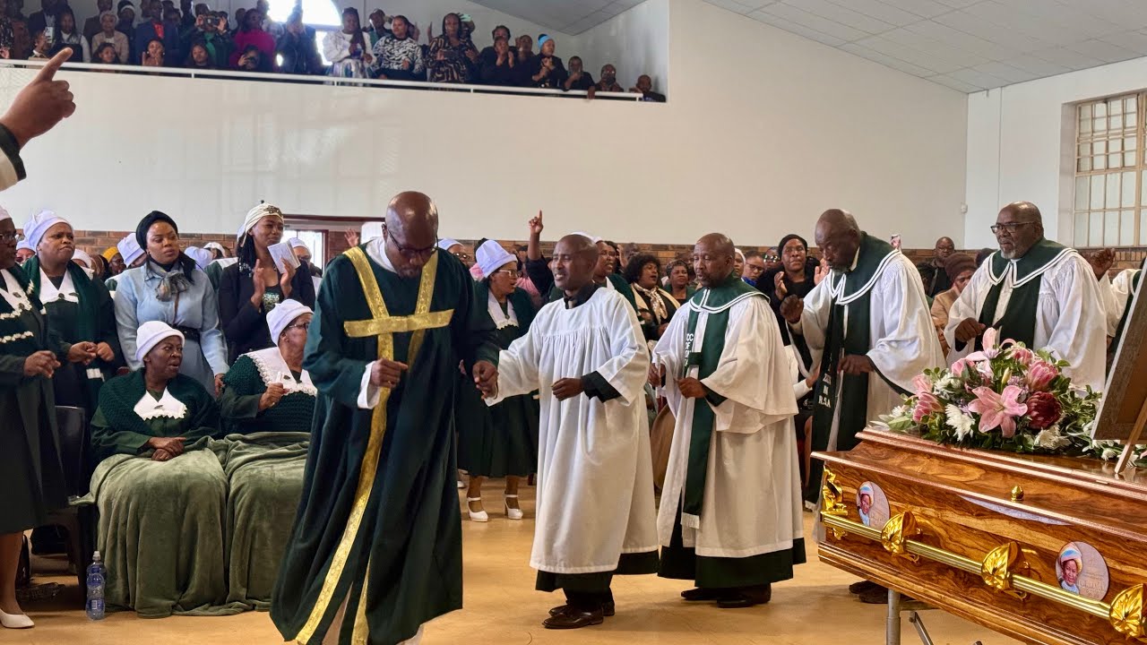 BCCZ in Plettenberg Bay Mabeka Funeral - YouTube