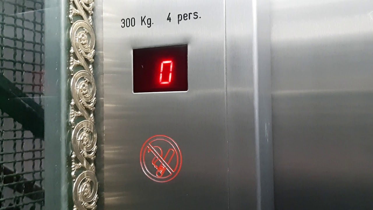 Embarba Lifts in Granada Spain - YouTube