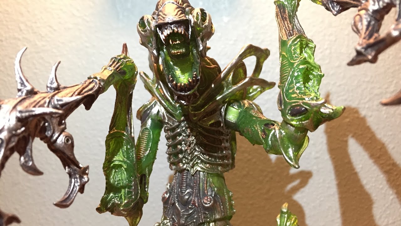 Neca Toys Mantis Alien "Swarm" Dark Horse & Kenner flashback Aliens ...