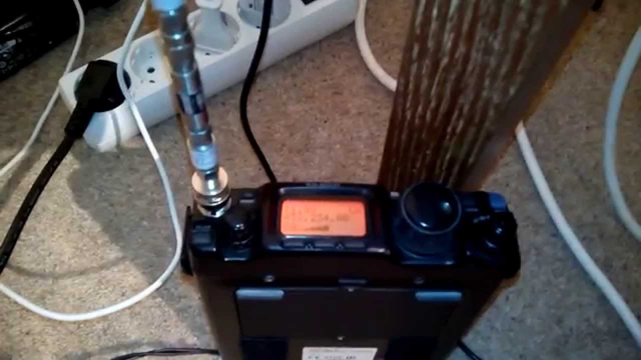 Beacon prototype with GPS disciplined PLL - YouTube