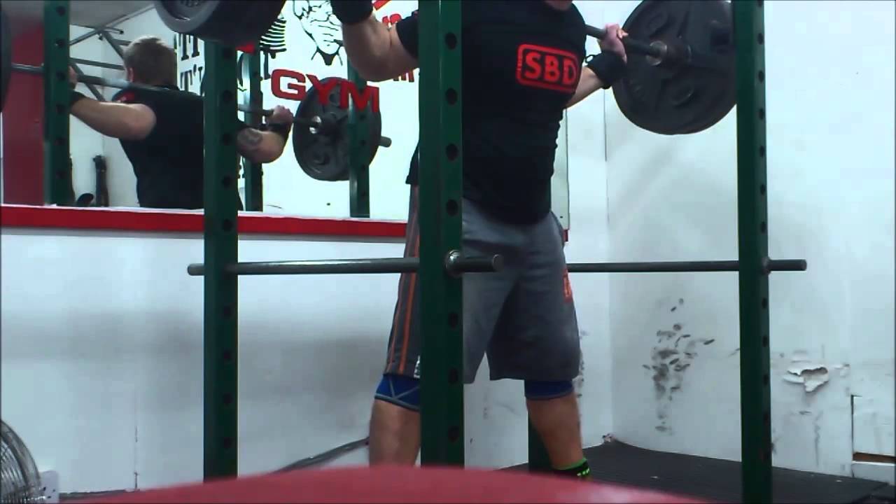 Deads and Squats @Bodywise Gym Exmouth (6/4/15) - YouTube