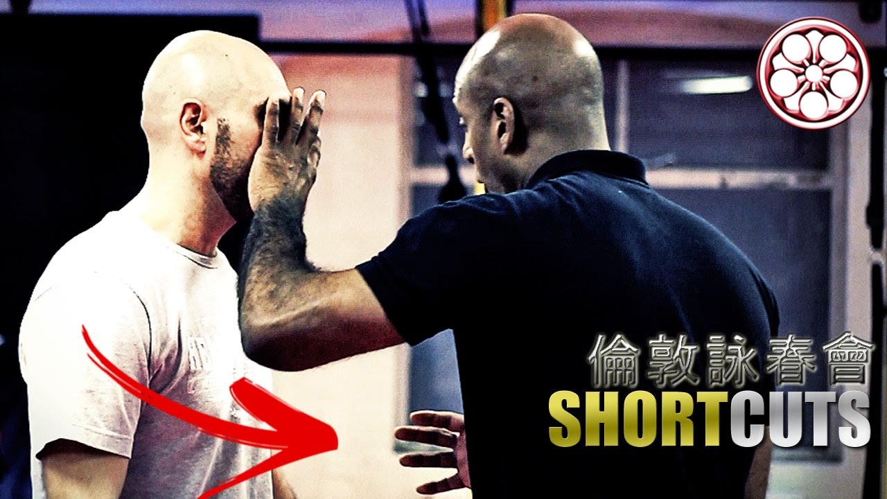 BEST MOMENT to Hit Someone? | END a Fight in Seconds!!! - YouTube