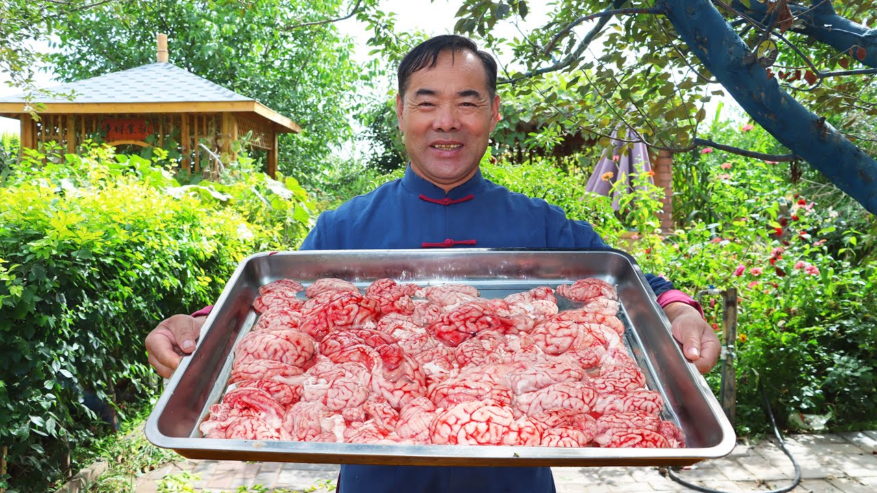 Enjoy Fresh Pig Brains with THIS RECIPE! Grilled On A Extreme Hot Plate ...