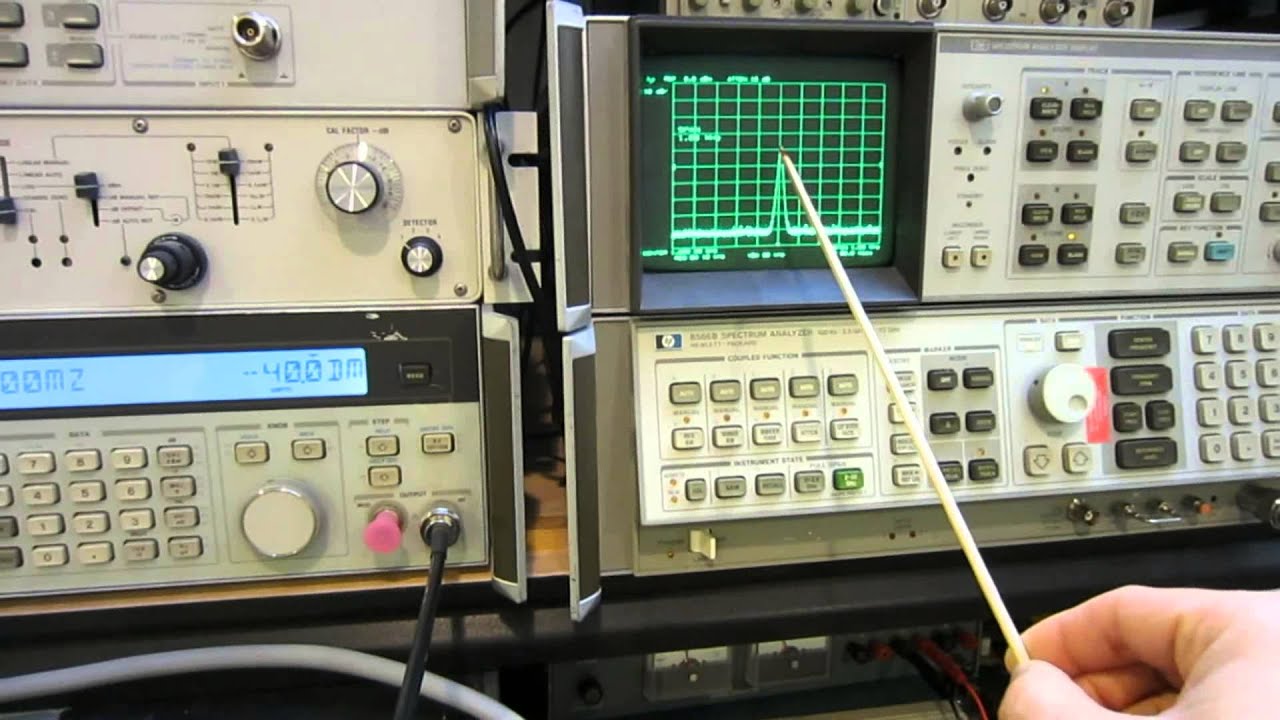 AM/FM Demodulation Using HP 8566B Spectrum Analyzer - YouTube