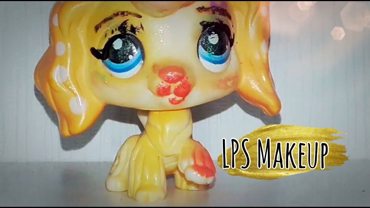 TRYING MAKEUP ON LPS! - YouTube