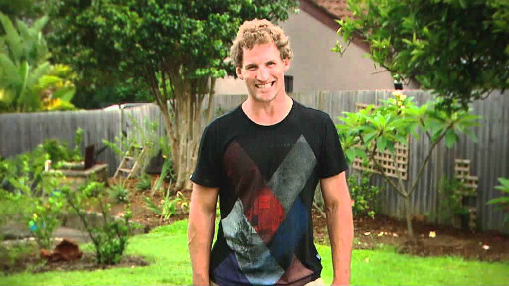 Rob Palmer says 'thanks & enjoy the Big day!' - YouTube