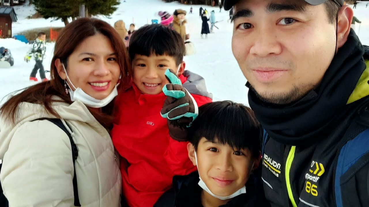 Fujiten Winter Vacation 2023 Jan 1~2 First time to ski (kids),snowboard ...