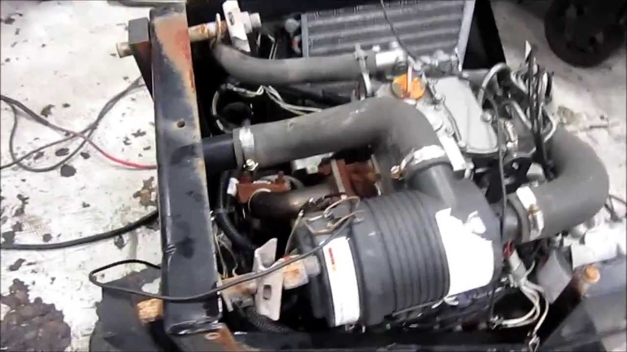 2007 Ingersoll-Rand Diesel Engine Running - YouTube
