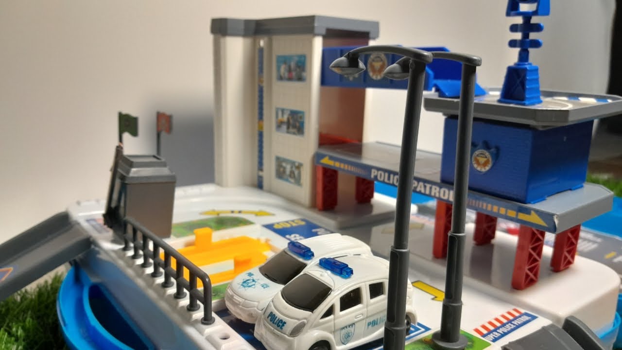 UNBOXING MAINAN SUITCASE DIY PARKING POLICE | REVIEW MAINAN - YouTube